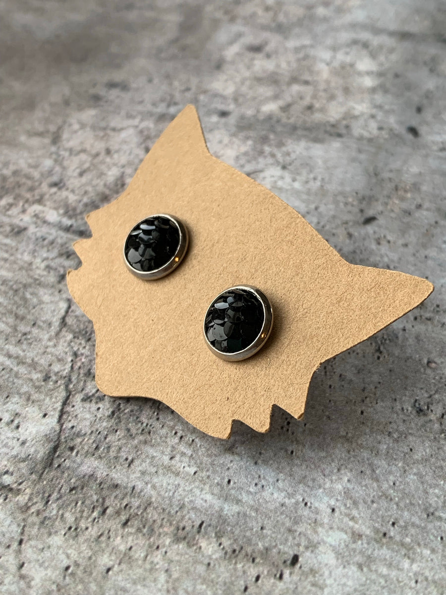 8mm Mermaid Black – Fiddle & Fox Co